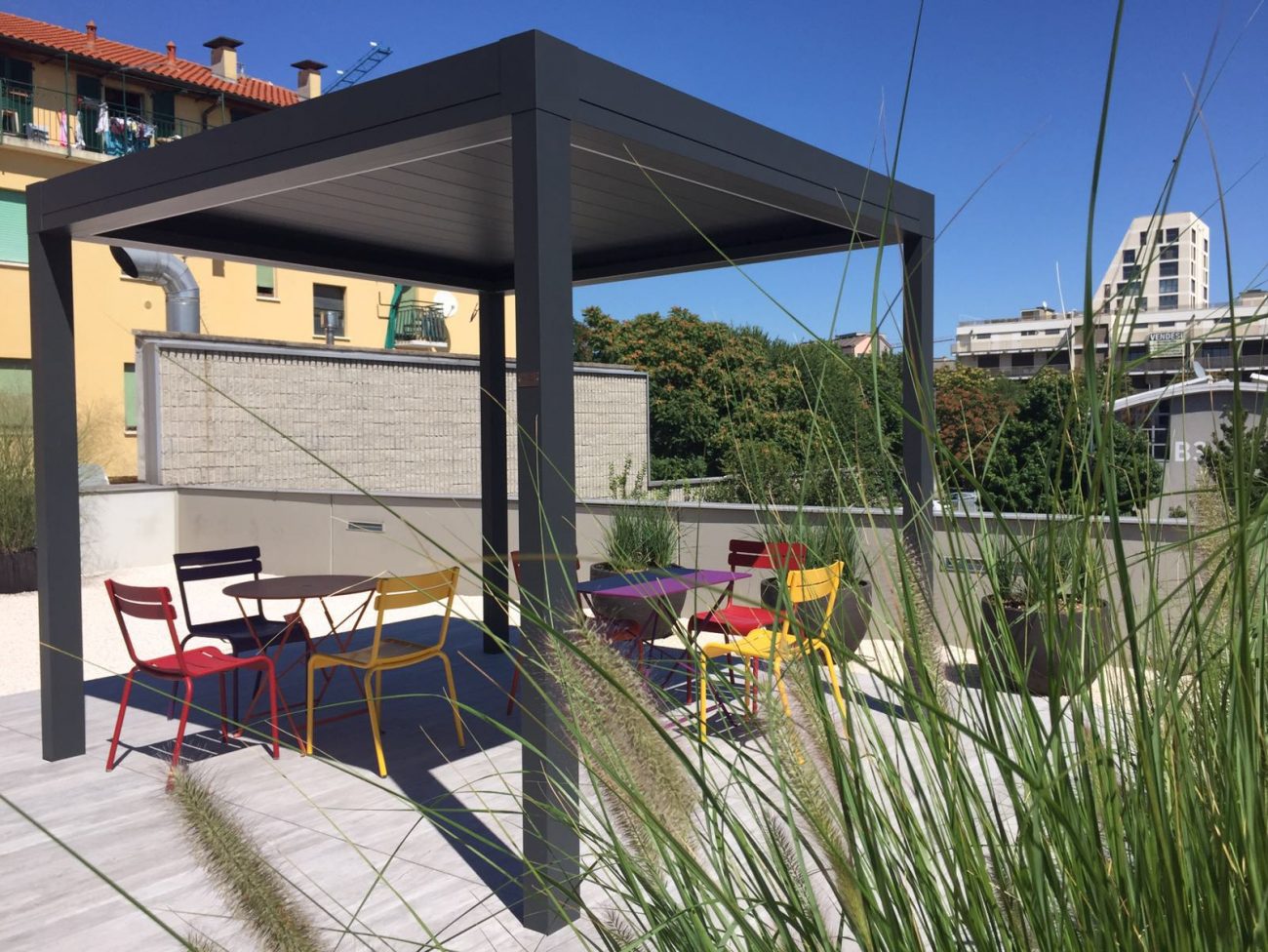 DEHORS - Martin Design